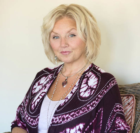 Maria Deesy | Transformation Alchemist, Energy Intuitive